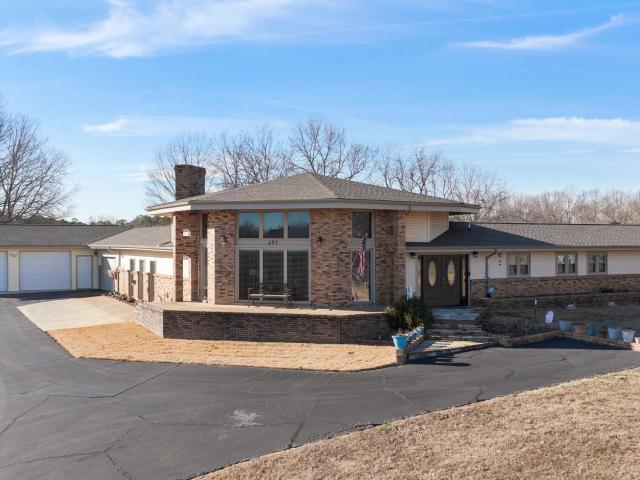 491 Tara Ln, Huntingdon, TN 38344 | Compass