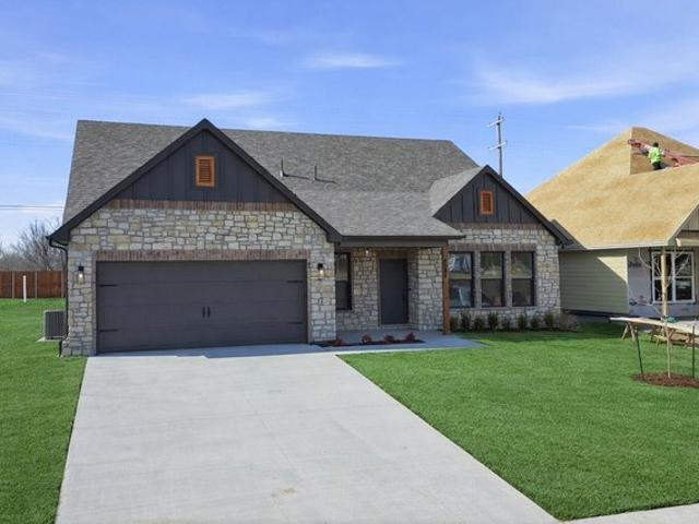 4924 N Walnut Ave, Broken Arrow, OK 74012