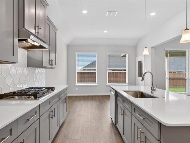 4925 Angus Drive