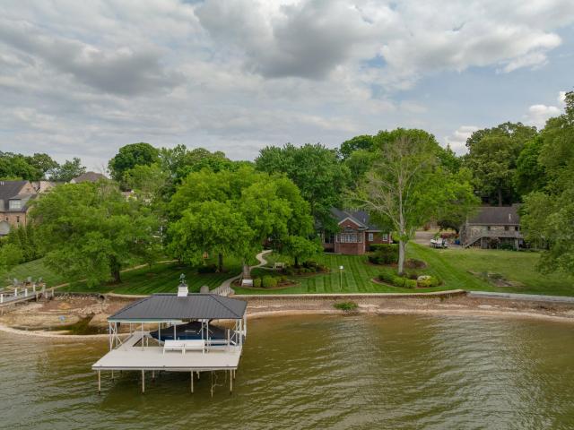 4925 Bal Harbor Circle