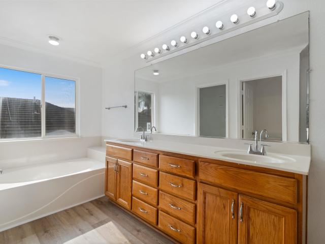 4925 Bay View Cir, Stockton, CA 95219 | MLS #41123