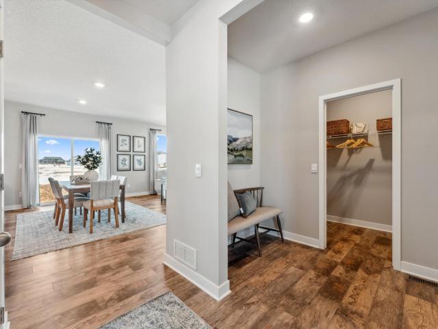4925 Blake Way