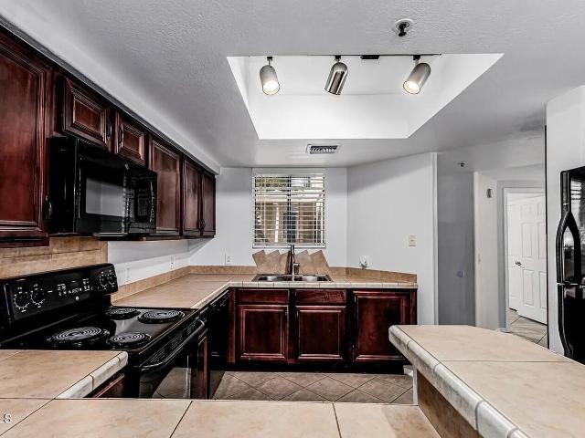 4925 e desert cove avenue # 106