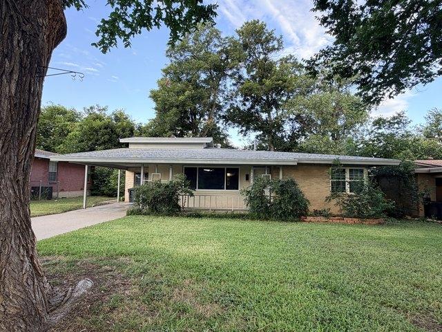 4925 Lubbock Ave, Fort Worth, TX 76115