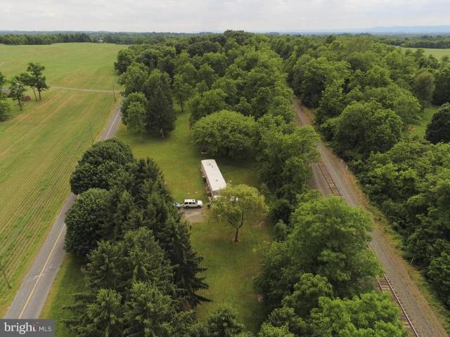 4925 Railroad Road