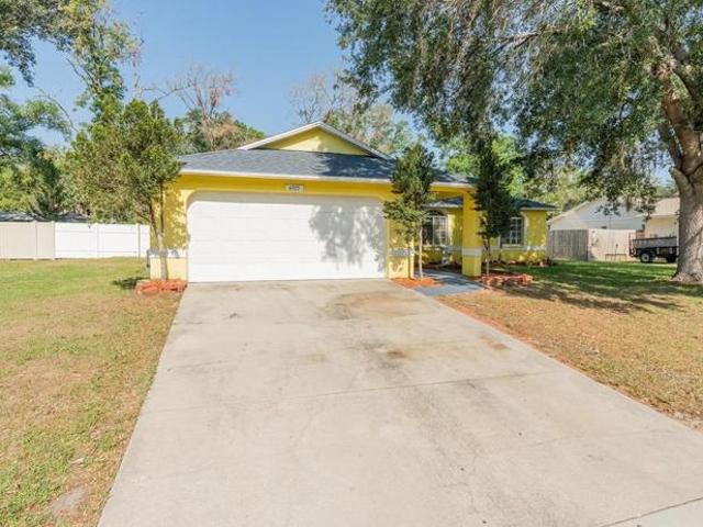 4925 Saratoga Pl, Land O Lakes, FL 34639