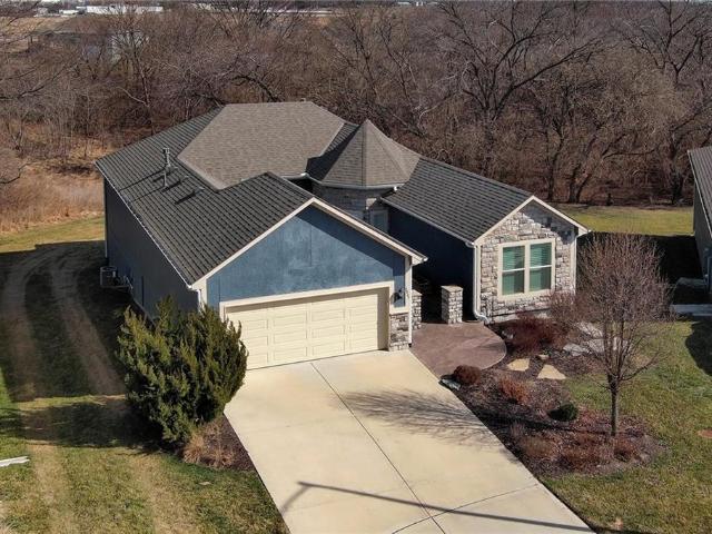 4925 Tallgrass Street