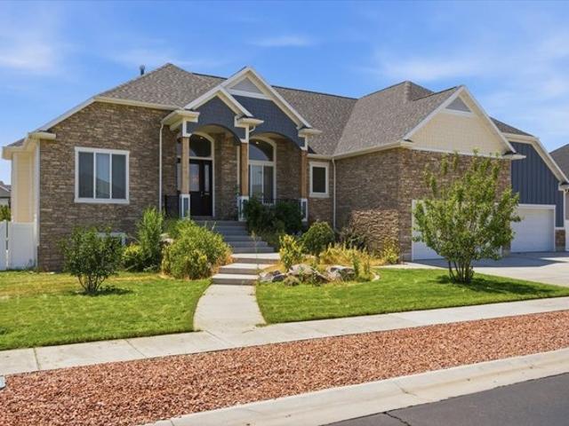 4925 W 3500 S, West Haven, UT 84401