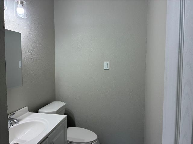 4925 Waterfall