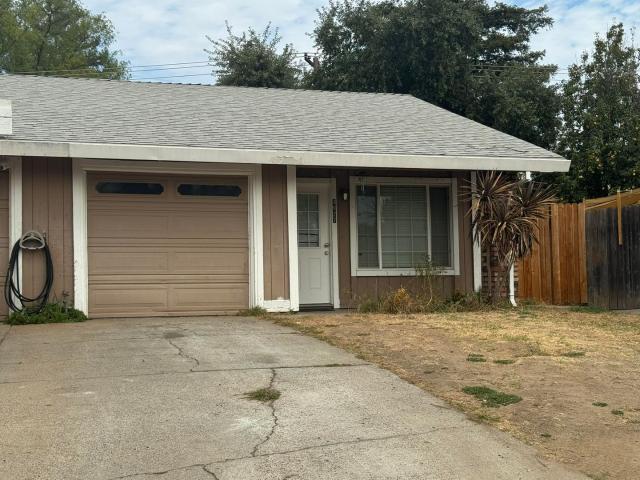 4925 4927 Indian Oaks Court