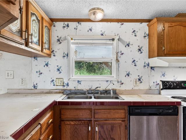4926 Adams Road