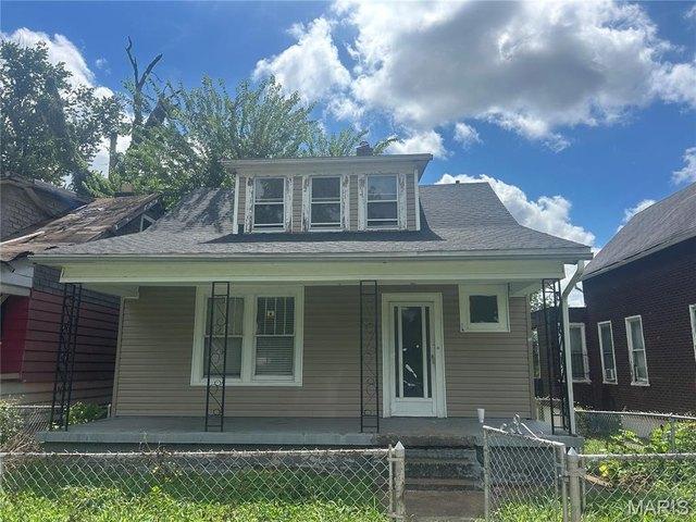 4926 Davison Ave, Saint Louis, MO 63120