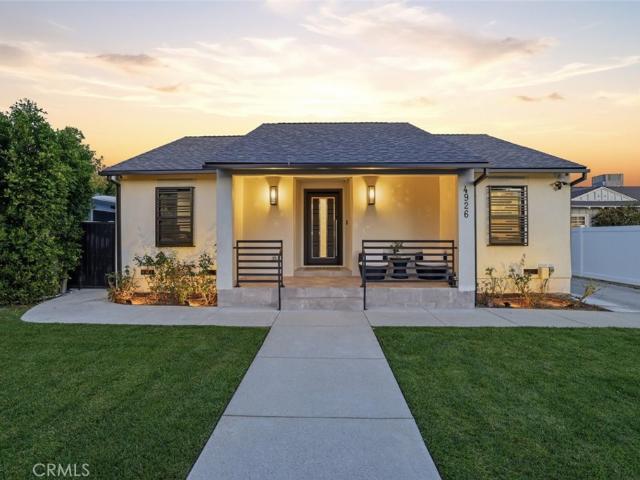 4926 Greenbush Ave, Sherman Oaks, CA 91423 | MLS #GD26047 | Compass