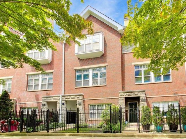 4926 S Cornell Ave Unit E, Chicago, IL 60615