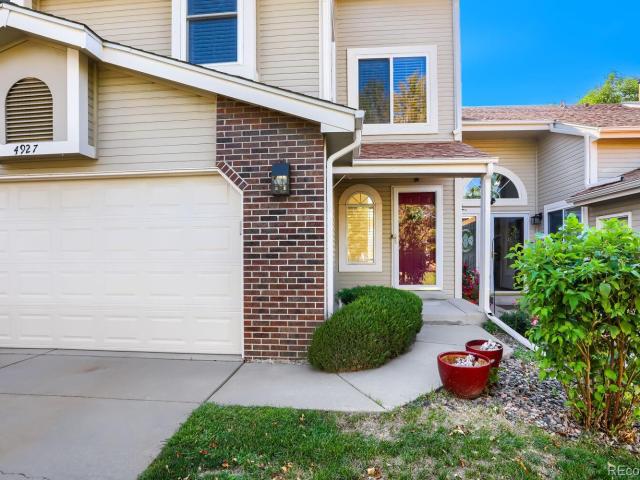 4927 S Eagle Circle