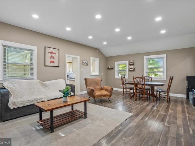4928 Old Easton Road