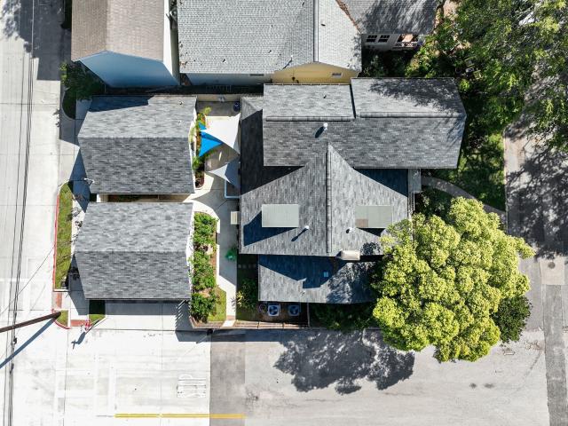 4928 Crockett Boulevard