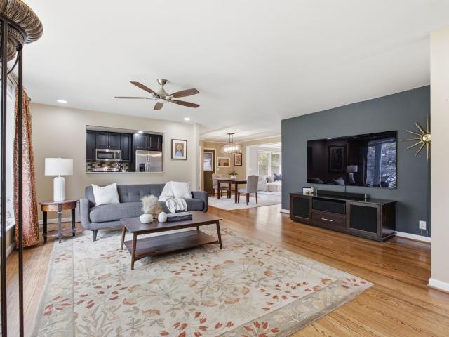 4928 Danby Dr