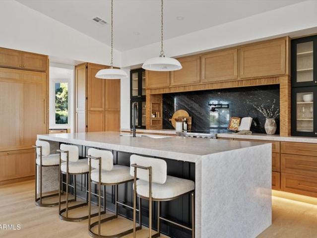 4928 E Paradise Ln, Scottsdale, AZ 85254