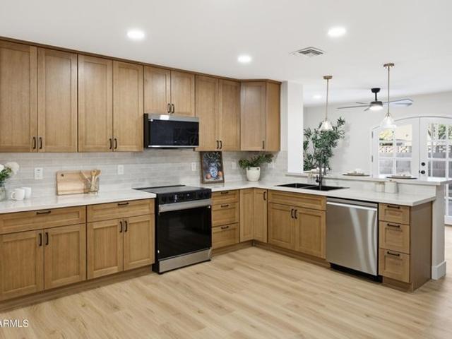 4928 E Virginia Ave, Phoenix, AZ 85008