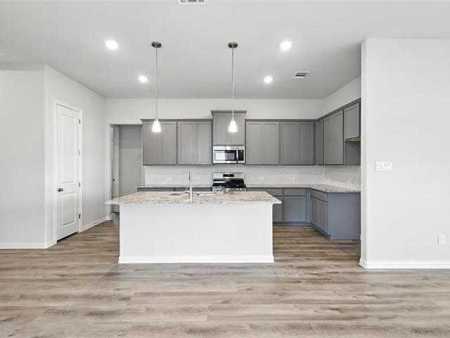 4928 Water Lily Lane