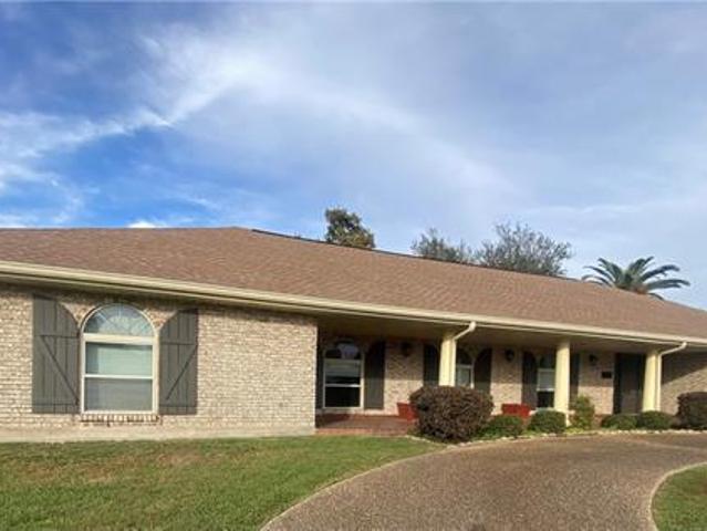4929 Antonini Dr, Metairie, LA 70006 | MLS #2550 | Compass