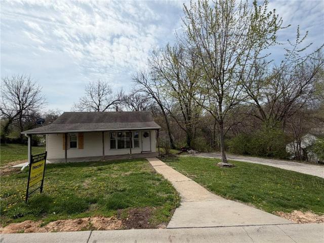 4929 Freeman Ave, Kansas City, KS 66102 | MLS #2612 | Compass