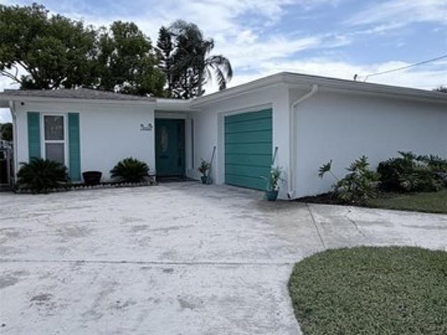 4920 Pelican Dr, New Port Richey, FL 34652
