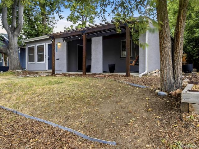 4921 Beach Court