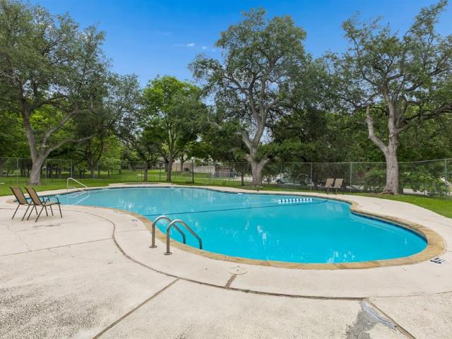4921 Rollingwood Court