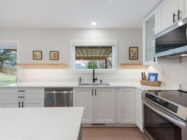 4921 Trillium Lane