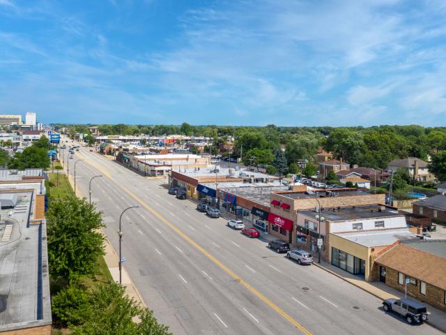 4921 W 95th St, Oak Lawn, IL 60453 | MLS #12334