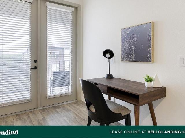 4921 White Settlement Rd 2 Bedroom Apartment for Rent at 4921 White Settlement Rd, Fort Worth, TX 76114 Riverbend