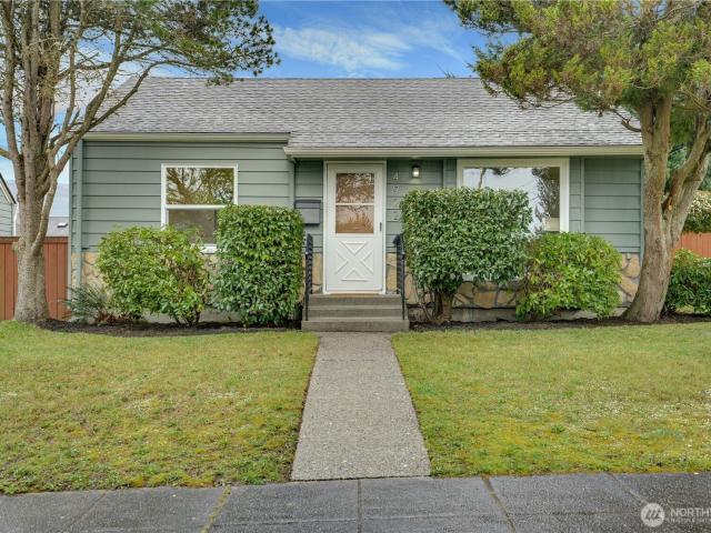 4922 N 19th St, Tacoma, WA 98406 | MLS #2500 | Compass