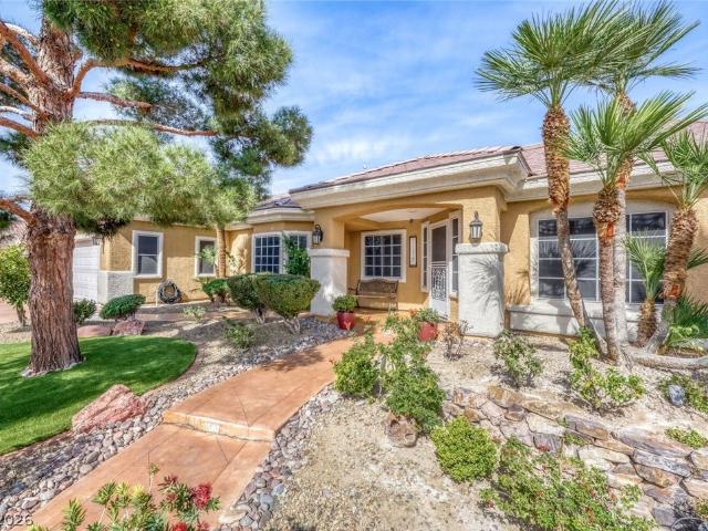4922 E Cincinnati Ave, Las Vegas, NV 89104 | Compass