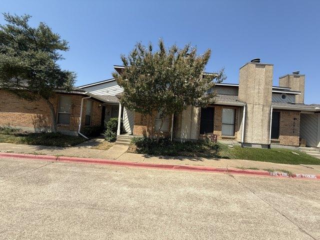 4922 Rolling Vis, Mesquite, TX 75150