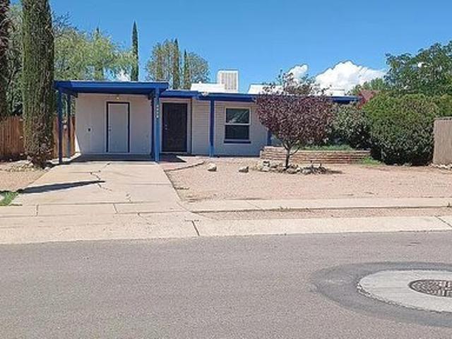 4922 W De La Canoa Dr, Amado, AZ 85645