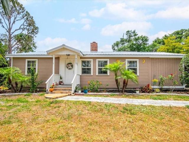 4922 18th St E, Bradenton, FL 34203