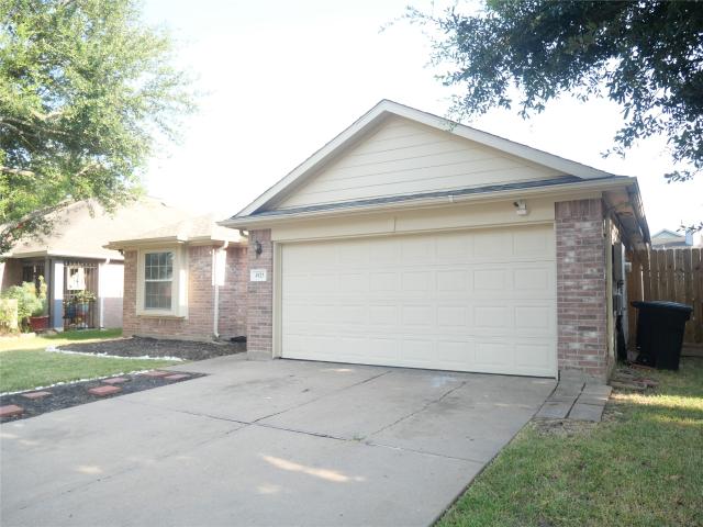 4923 Callery Creek Drive