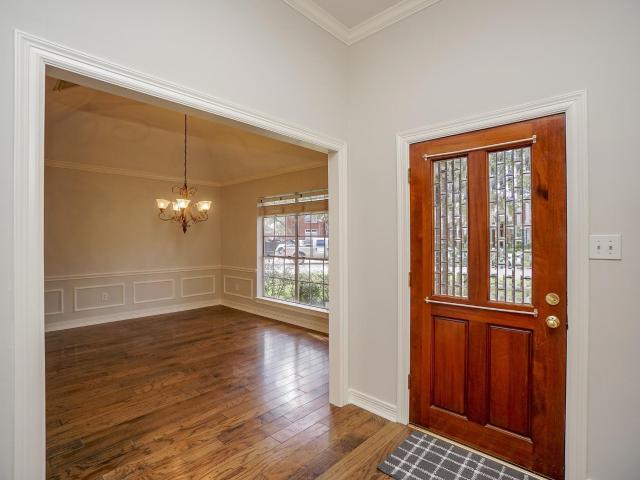 4923 Canterbury Lane