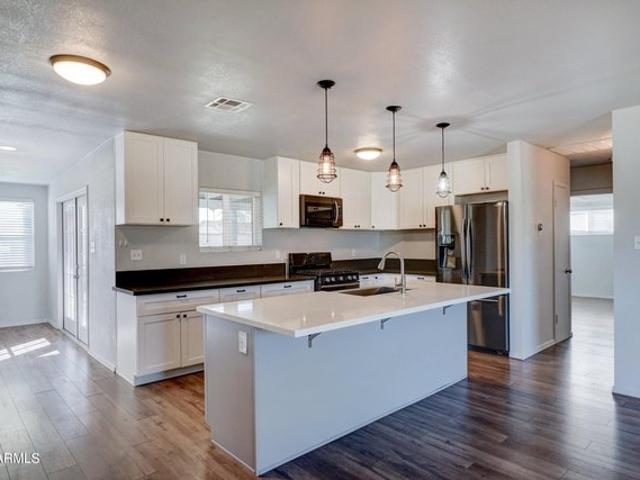 4923 E Palm Ln, Phoenix, AZ 85008