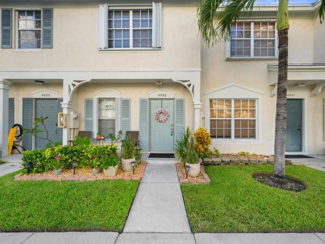 4923 SW 31st Ter, Unit 4923, Dania Beach, FL 33312 | MLS #F10517