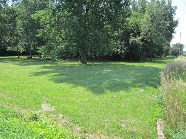 492 2 W 900 S, Hebron, IN 46341