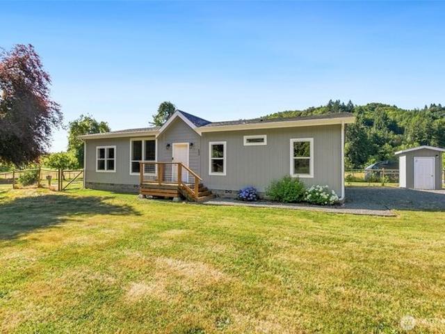492 Coal Creek Rd, Chehalis, WA 98532