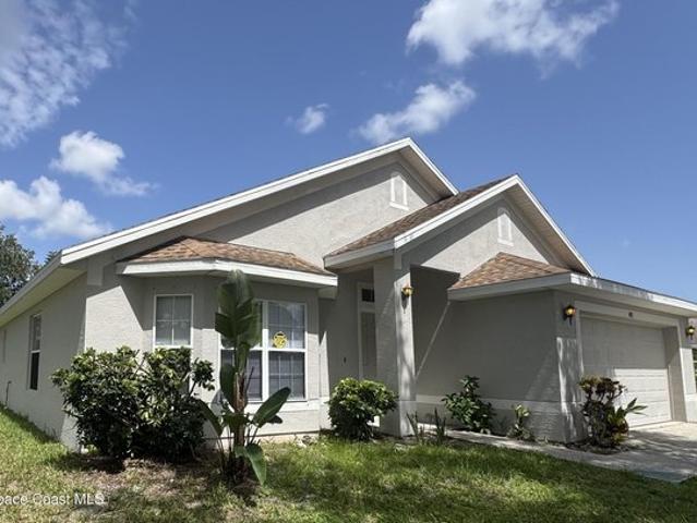 492 Calabria Ave SE, Palm Bay, FL 32909