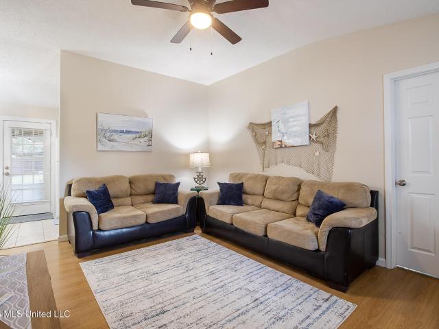 492 Central Avenue