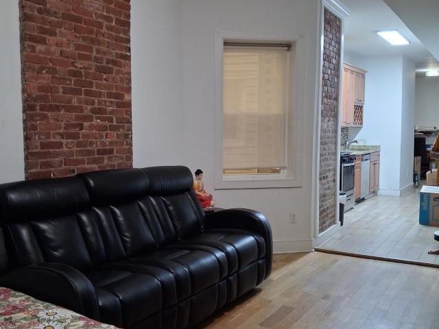 492 Broadway # 2