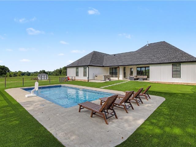 492 Drain Road