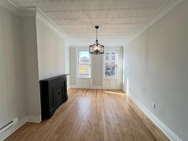492 Monmouth St # 2 R