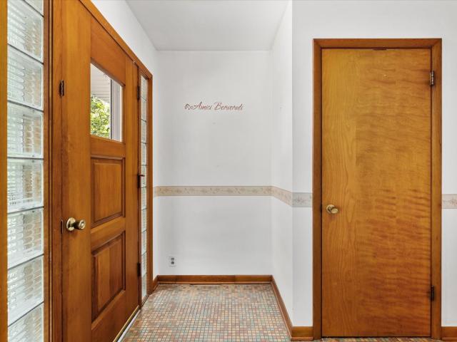 492 N 23rd Road